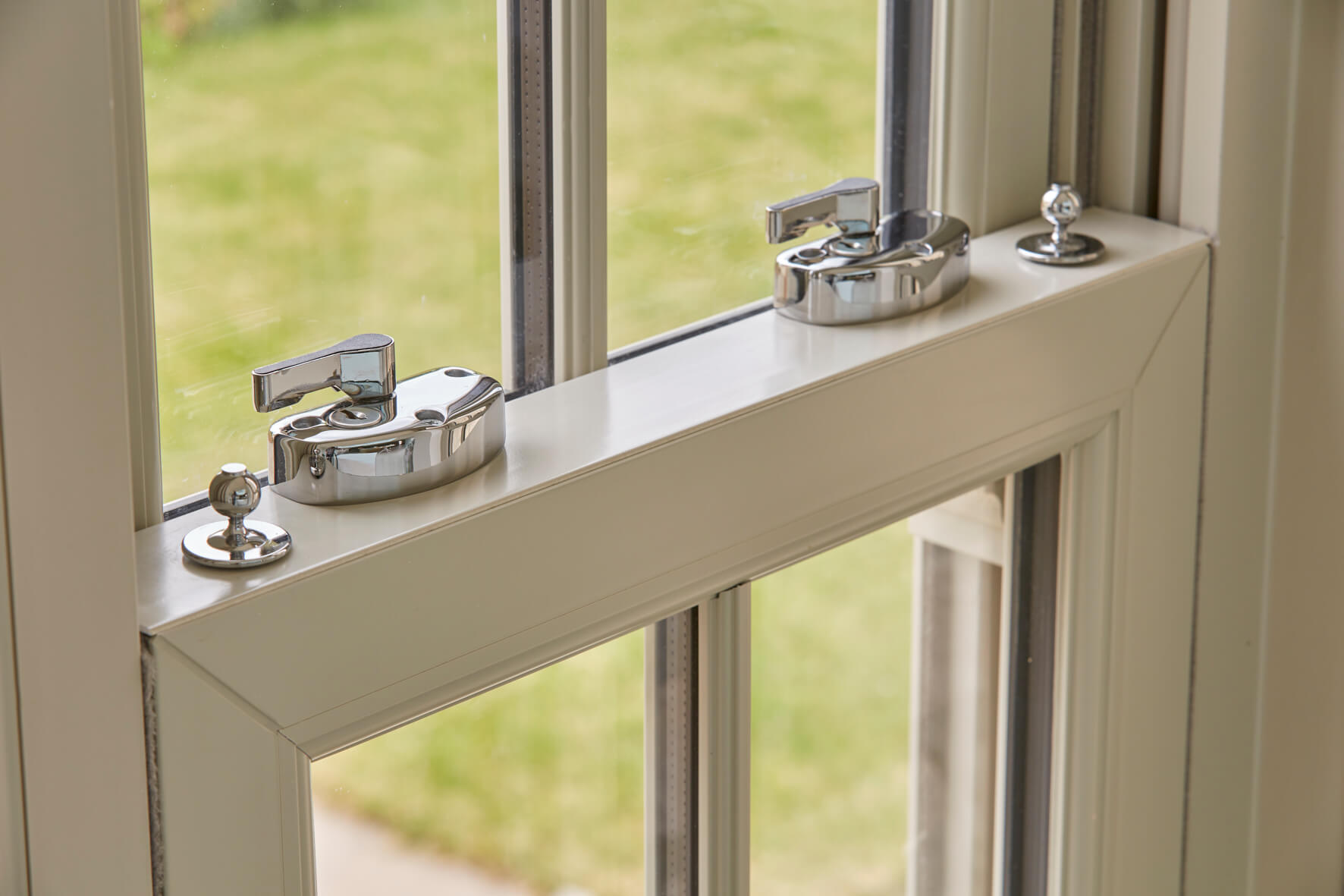 Sliding Sash Windows Aylesbury & Buckinghamshire | Double Glazing Direct